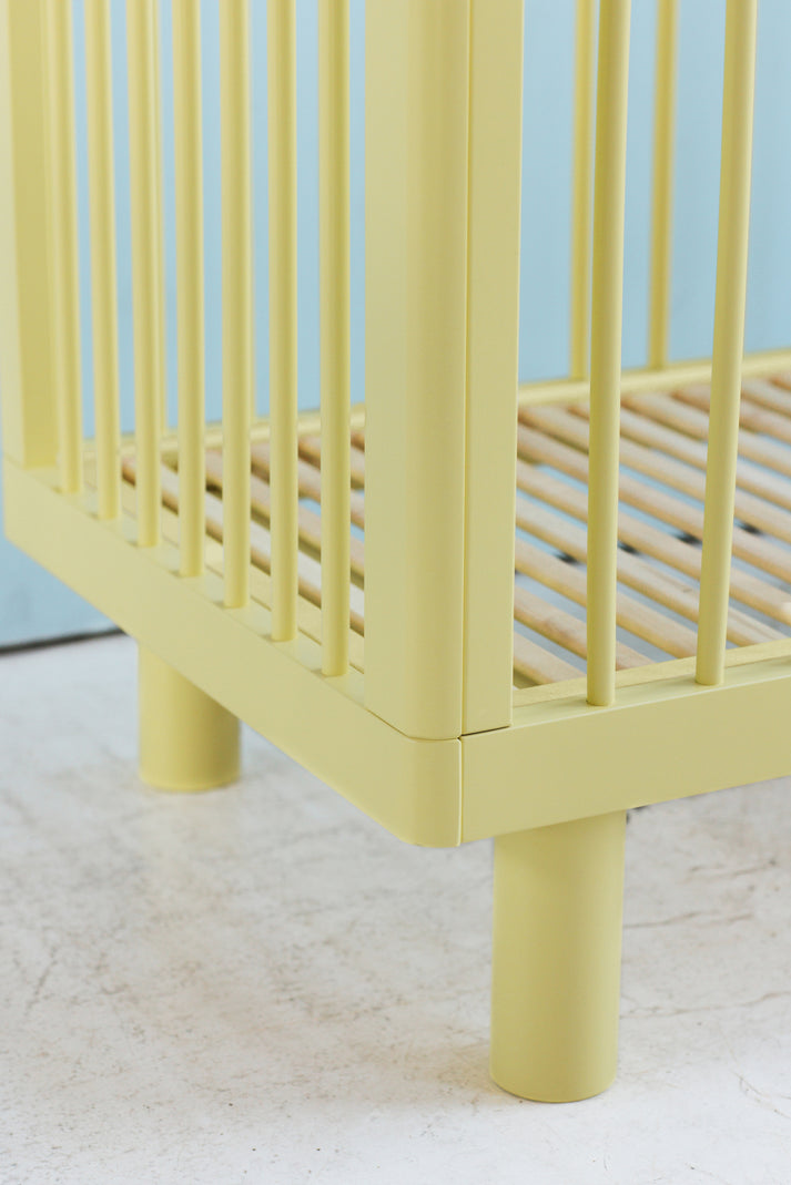 Nox cot in yellow / PRE - ORDER – KARL & FRIC