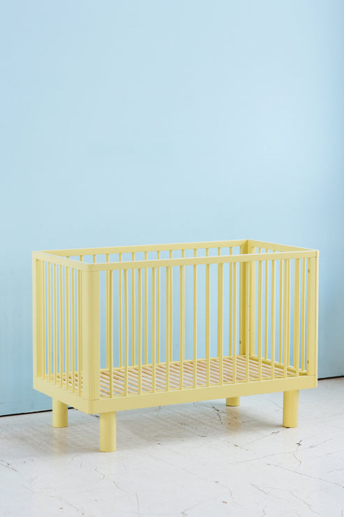 Nox cot in yellow / PRE - ORDER – KARL & FRIC