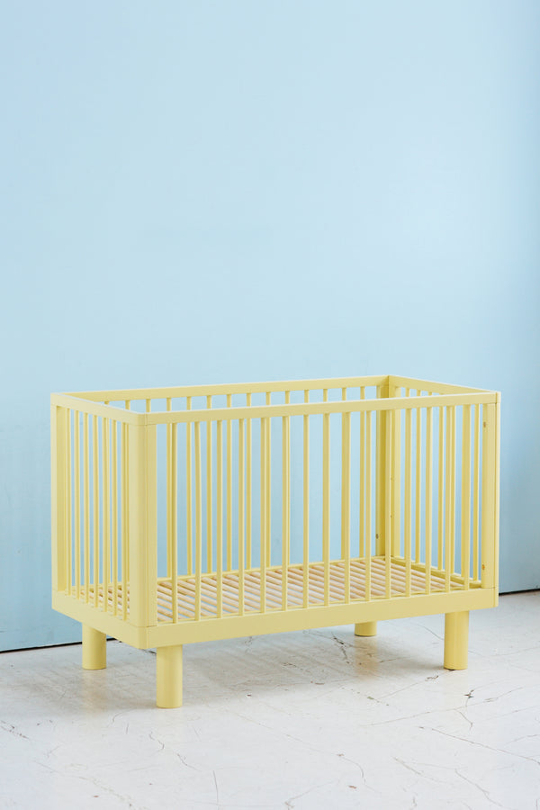 Nox cot in yellow / PRE - ORDER – KARL & FRIC