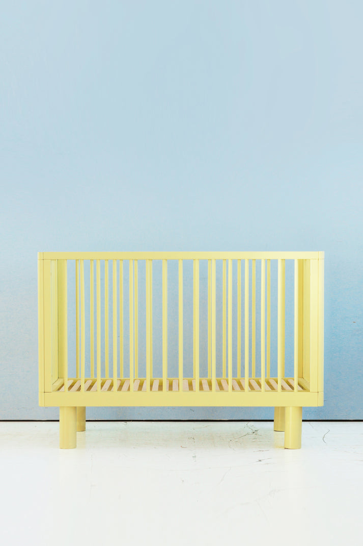 Nox cot in yellow / PRE - ORDER – KARL & FRIC